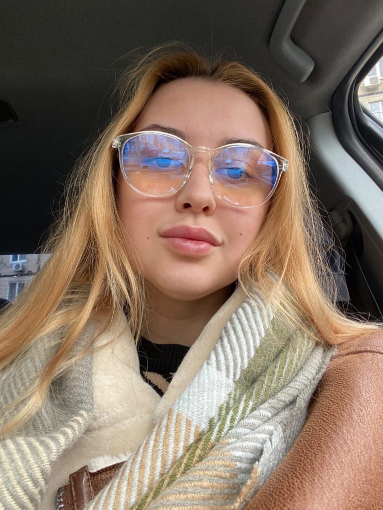 [PHOTOS] Exclusive Photos by Liza – PATREON ASMR MASSAGE